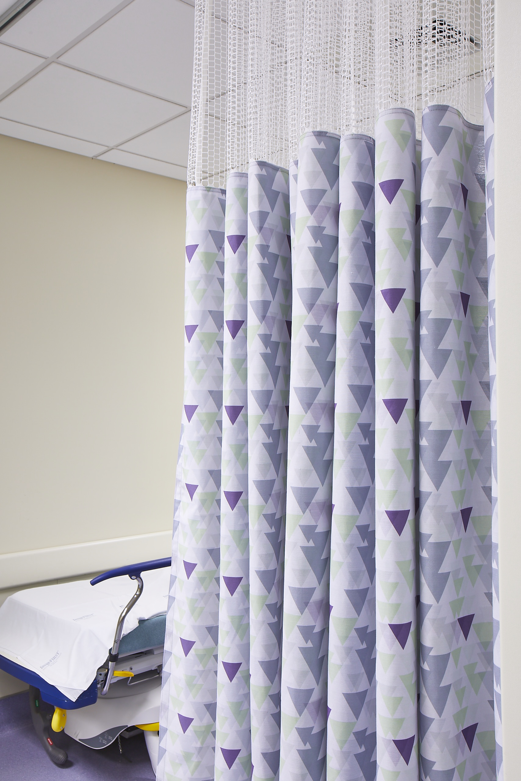 Cubicle Curtains & Tracks | Pdv Associates, Inc.