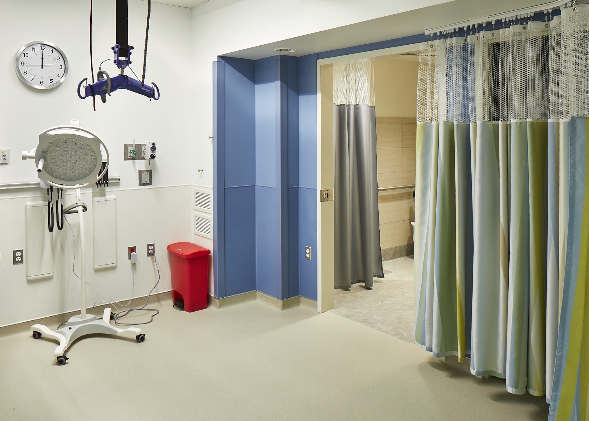 Cubicle Curtains & Tracks | Pdv Associates, Inc.